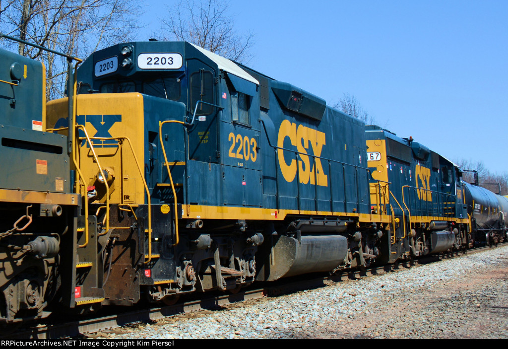 CSX 2203